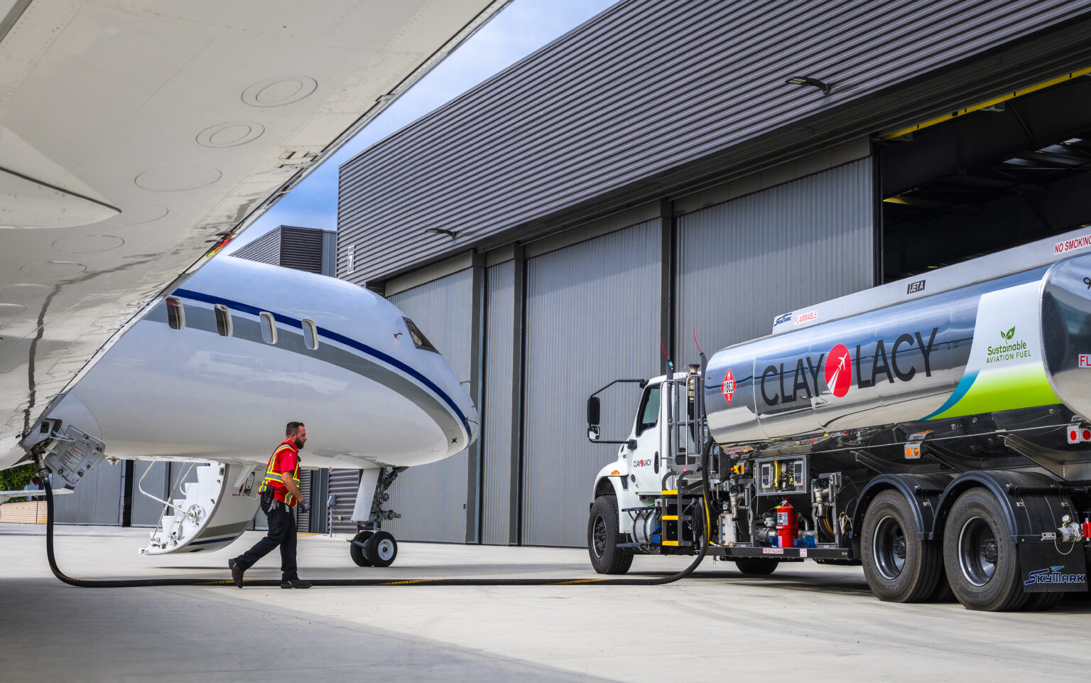 NBAA recognizes Clay Lacy Aviation with Sustainable Flight Department ...